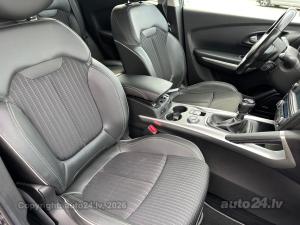 Black Renault Kadjar 2015 in Tartu, with an engine capacity of 1.60 L and mileage of 212 thousand km for 7999 €, photo 16 on AUTOMOTO.COM.LV