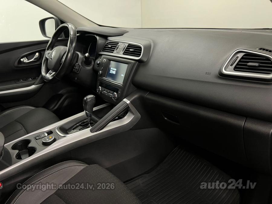 Черный Рено Kadjar 2016 в Пярну, объемом двигателя 1.60 л и пробегом 198 тыс. км за 9990 €, фото 25 на AUTOMOTO.COM.LV