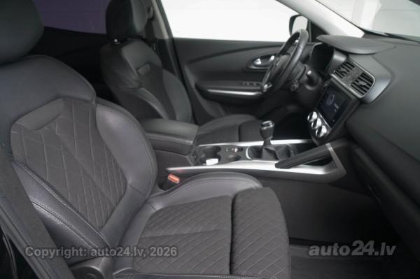 Melns Renault Kadjar 2019 Tallina, ar dzinēja tilpumu 1.50 L un nobraukumu 171 tūkst. km par 10990 €, foto 9 vietnē AUTOMOTO.COM.LV