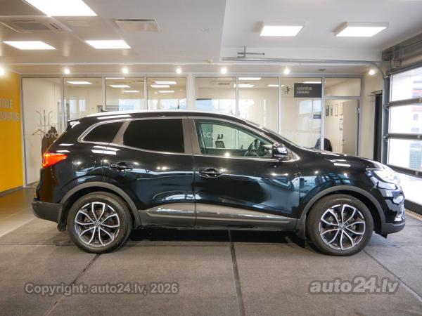 Black Renault Kadjar 2019 in Tallinn, with an engine capacity of 1.50 L and mileage of 98 thousand km for 16990 €, photo 3 on AUTOMOTO.COM.LV