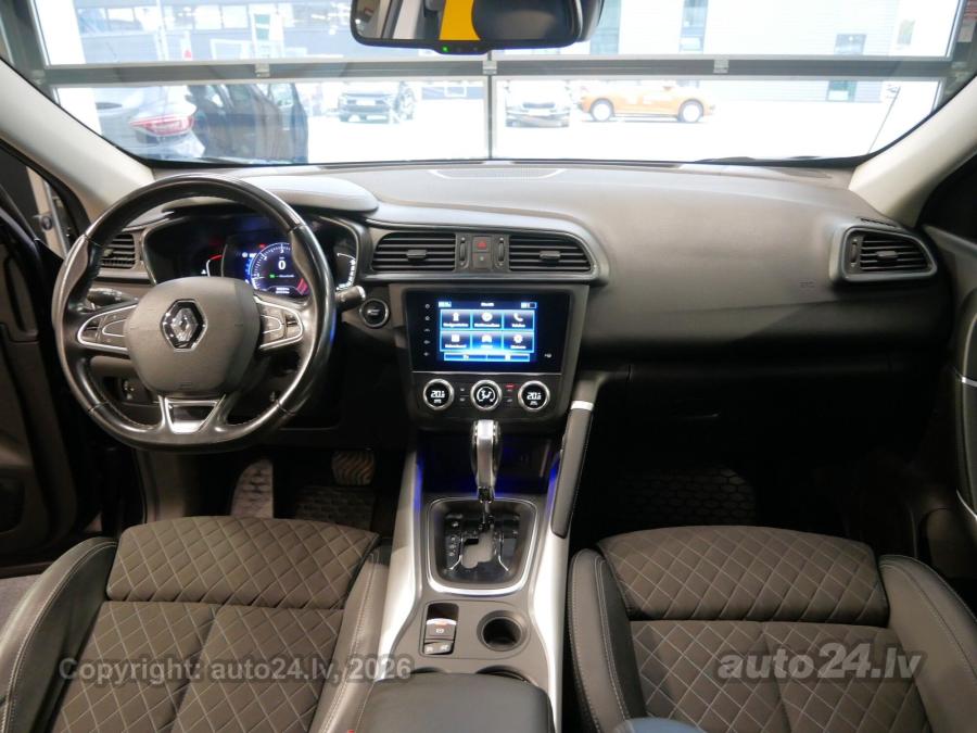 Black Renault Kadjar 2019 in Tallinn, with an engine capacity of 1.50 L and mileage of 98 thousand km for 16990 €, photo 10 on AUTOMOTO.COM.LV