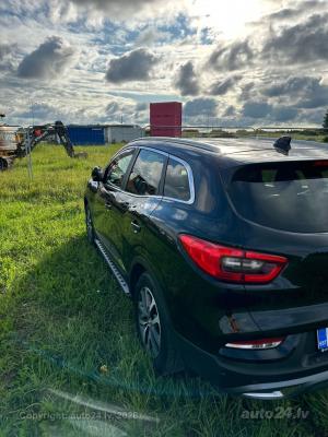 Черный Рено Kadjar 2021 в Таллин, объемом двигателя 1.30 л и пробегом 45 тыс. км за 15900 €, фото 7 на AUTOMOTO.COM.LV