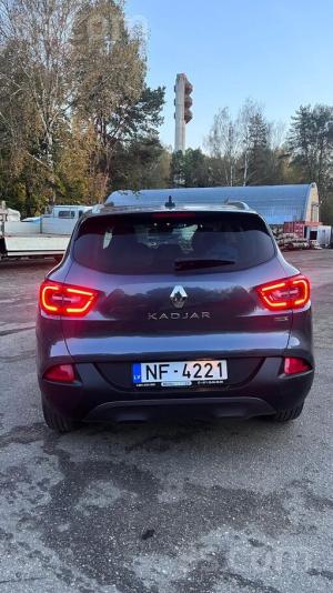 Zils Renault Kadjar 2015 Rīga, ar dzinēja tilpumu 1.50 L un nobraukumu 231 tūkst. km par 8300 €, foto 12 vietnē AUTOMOTO.COM.LV