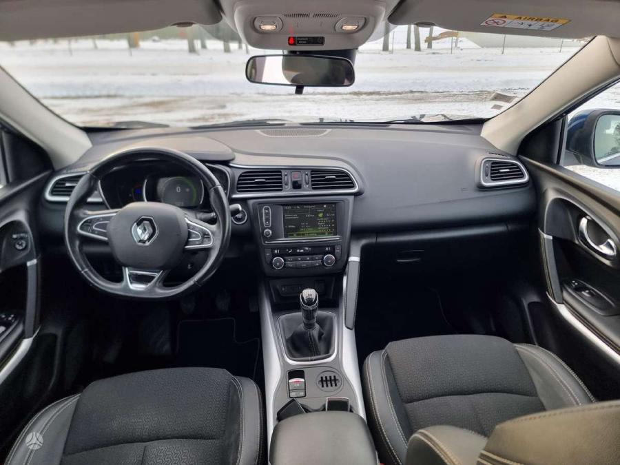 Zils Renault Kadjar 2016 Tauragė, ar dzinēja tilpumu 1.20 L un nobraukumu 170 tūkst. km par 7400 €, foto 14 vietnē AUTOMOTO.COM.LV