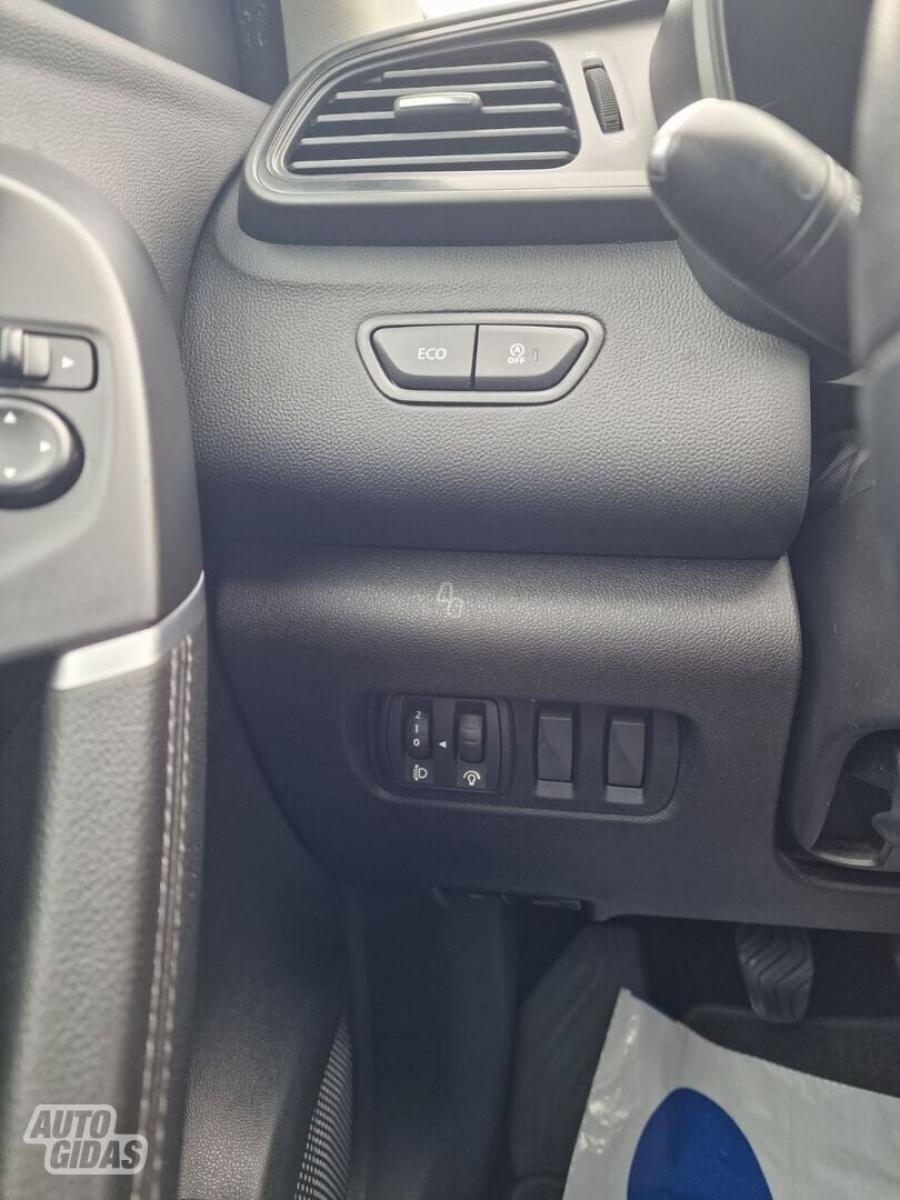 Blue Renault Kadjar 2016 in Kaunas, with an engine capacity of 1.20 L and mileage of 184 thousand km for 6900 €, photo 12 on AUTOMOTO.COM.LV