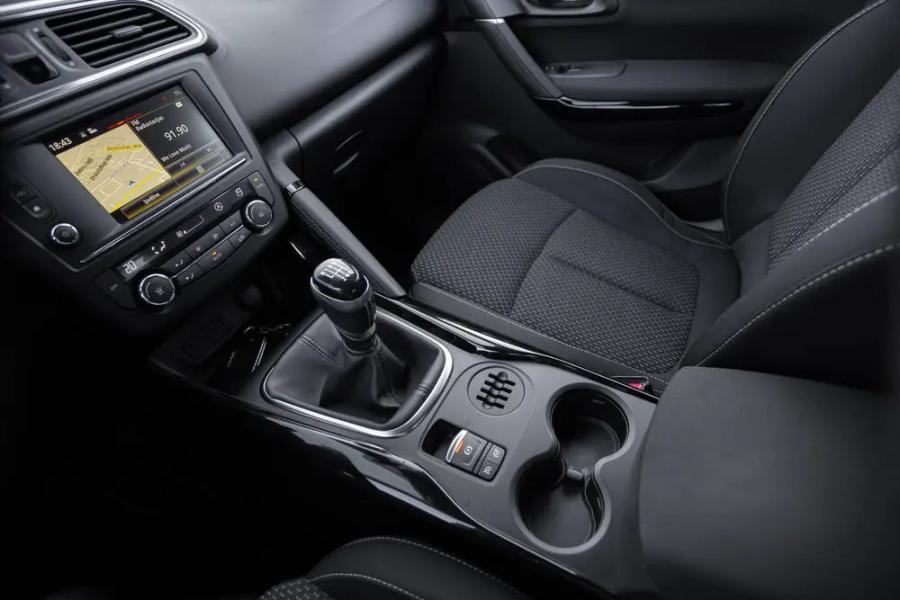 Синий Рено Kadjar 2016 в Елгава, объемом двигателя 1.60 л и пробегом 212 тыс. км за 7850 €, фото 19 на AUTOMOTO.COM.LV