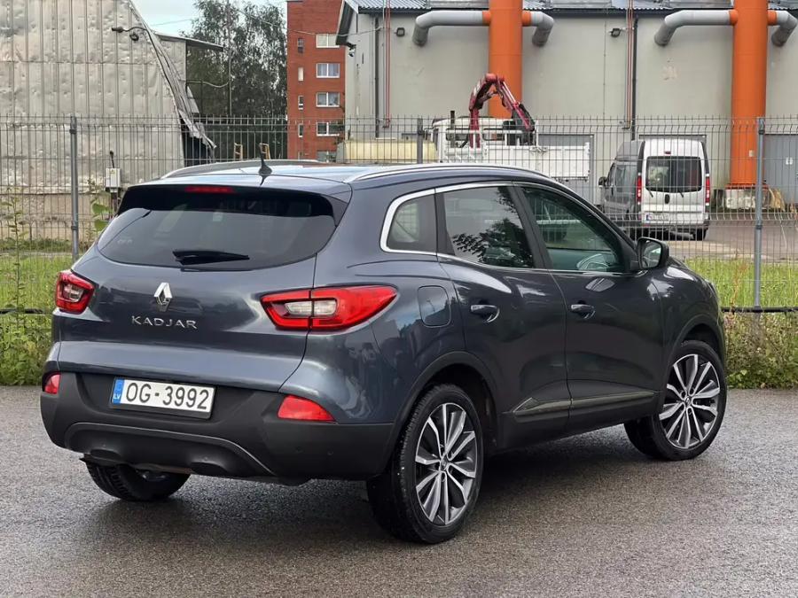 Zils Renault Kadjar 2016 Jelgava, ar dzinēja tilpumu 1.20 L un nobraukumu 157 tūkst. km par 9800 €, foto 7 vietnē AUTOMOTO.COM.LV