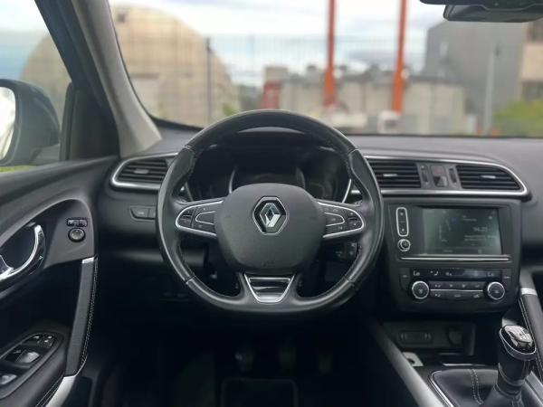 Zils Renault Kadjar 2016 Jelgava, ar dzinēja tilpumu 1.20 L un nobraukumu 157 tūkst. km par 9800 €, foto 10 vietnē AUTOMOTO.COM.LV