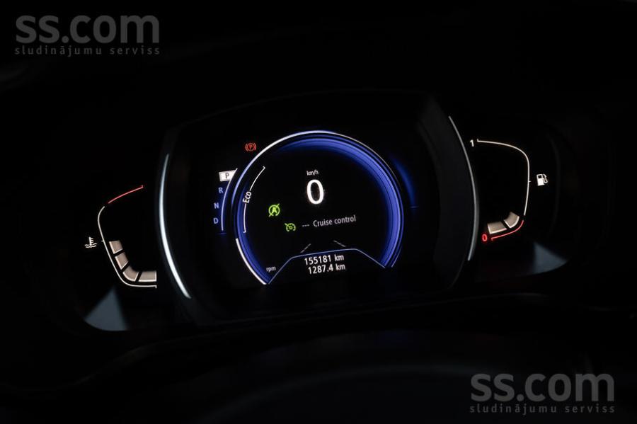 Zils Renault Kadjar 2017 Jelgava, ar dzinēja tilpumu 1.20 L un nobraukumu 0 tūkst. km par 9990 €, foto 27 vietnē AUTOMOTO.COM.LV