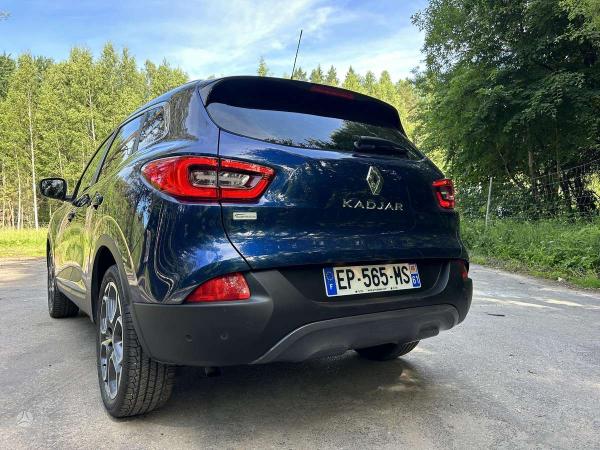Zils Renault Kadjar 2017 Tauragė, ar dzinēja tilpumu 1.20 L un nobraukumu 110 tūkst. km par 8450 €, foto 10 vietnē AUTOMOTO.COM.LV