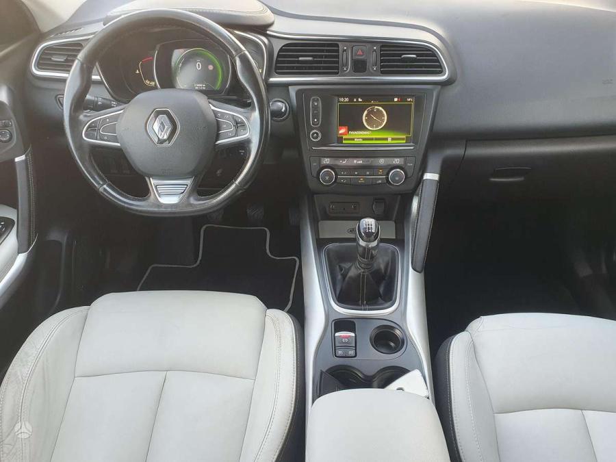 Zils Renault Kadjar 2018 Tauragė, ar dzinēja tilpumu 1.60 L un nobraukumu 274 tūkst. km par 8950 €, foto 27 vietnē AUTOMOTO.COM.LV