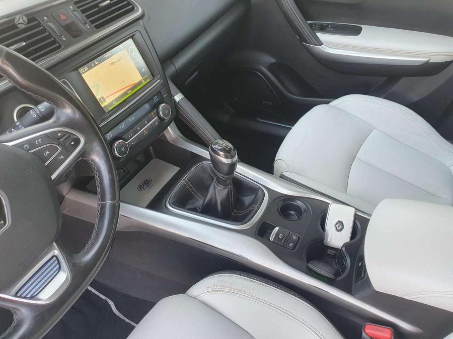 Zils Renault Kadjar 2018 Tauragė, ar dzinēja tilpumu 1.60 L un nobraukumu 274 tūkst. km par 8950 €, foto 41 vietnē AUTOMOTO.COM.LV