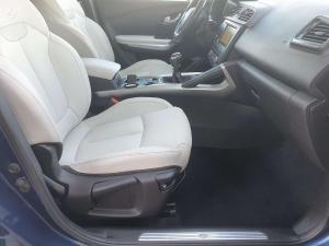 Zils Renault Kadjar 2018 Tauragė, ar dzinēja tilpumu 1.60 L un nobraukumu 274 tūkst. km par 8950 €, foto 50 vietnē AUTOMOTO.COM.LV