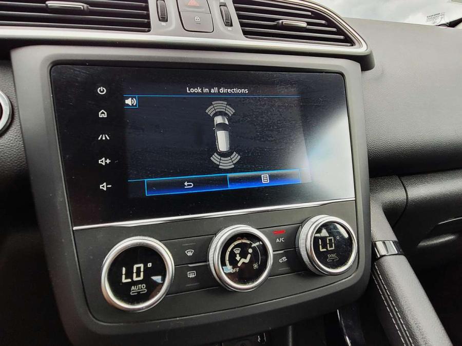 Blue Renault Kadjar 2019 in Vilnius, with an engine capacity of 1.46 L and mileage of 168 thousand km for 10800 €, photo 17 on AUTOMOTO.COM.LV