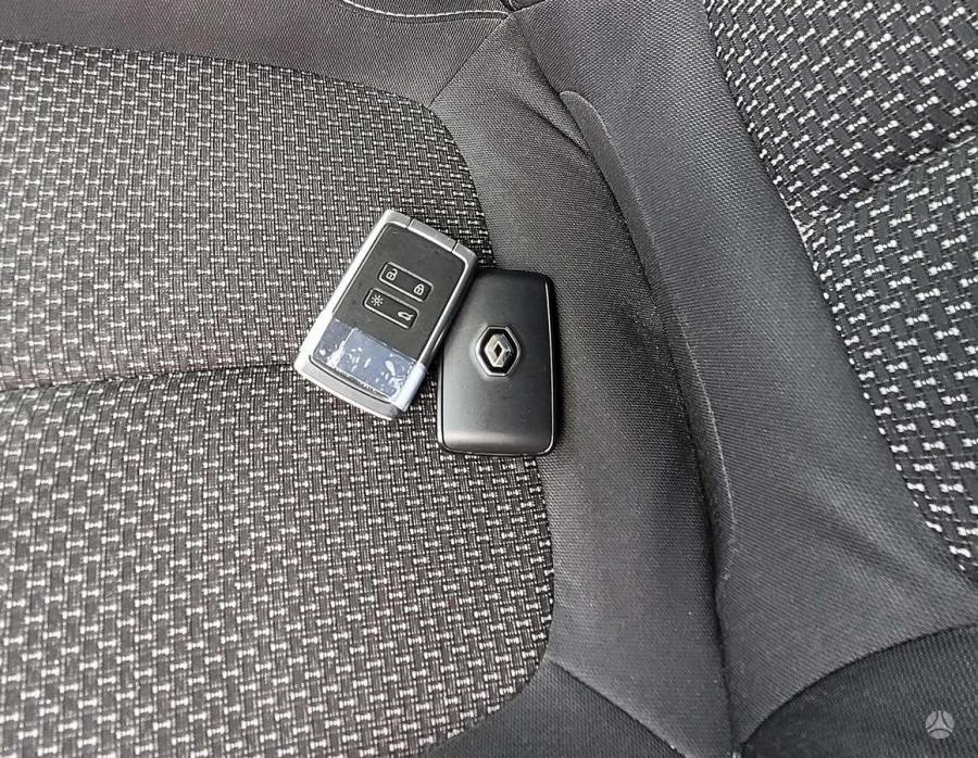 Blue Renault Kadjar 2019 in Vilnius, with an engine capacity of 1.46 L and mileage of 168 thousand km for 10800 €, photo 24 on AUTOMOTO.COM.LV