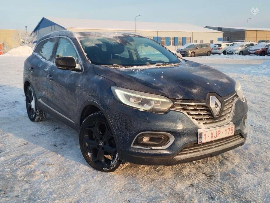 Blue Renault Kadjar 2020 in Taurage, with an engine capacity of 1.30 L and mileage of 130 thousand km for 10700 €, photo 1 on AUTOMOTO.COM.LV