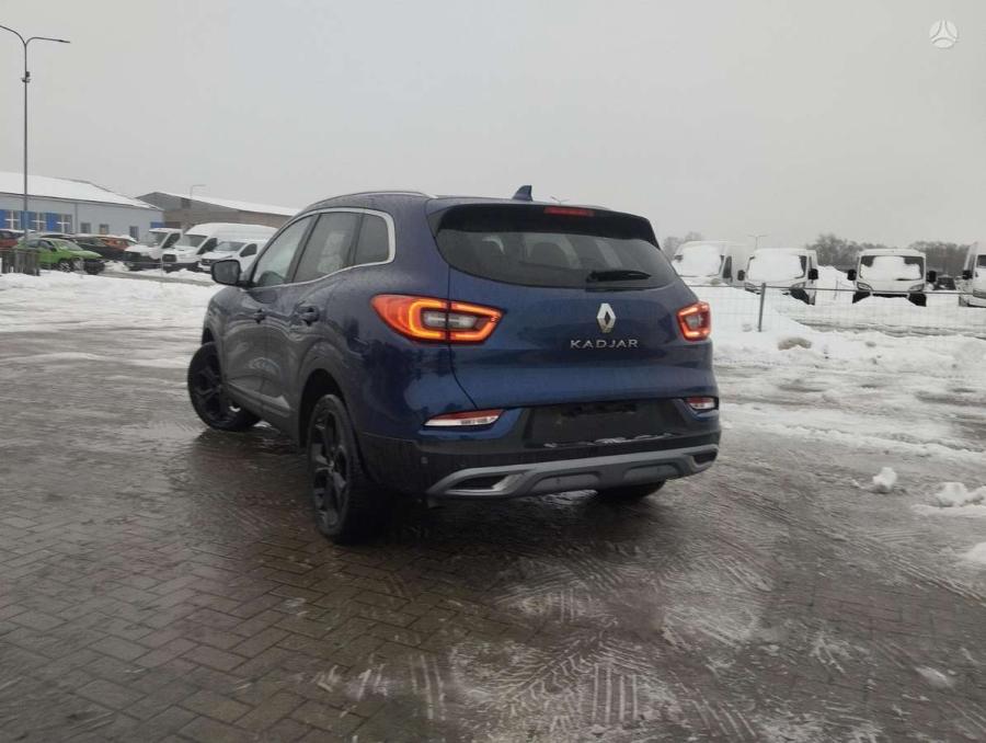 Zils Renault Kadjar 2020 Tauragė, ar dzinēja tilpumu 1.30 L un nobraukumu 135 tūkst. km par 11000 €, foto 4 vietnē AUTOMOTO.COM.LV