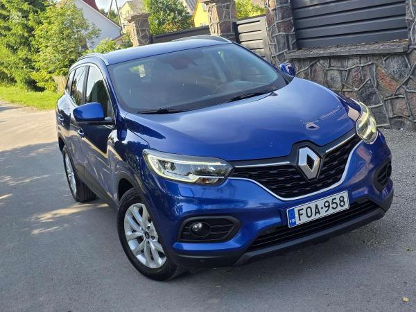 Blue Renault Kadjar 2020 in Radviliskis, with an engine capacity of 1.33 L and mileage of 200 thousand km for 10950 €, photo 1 on AUTOMOTO.COM.LV