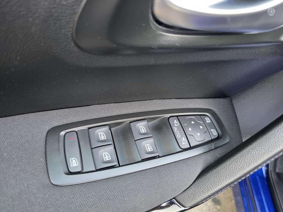 Blue Renault Kadjar 2020 in Radviliskis, with an engine capacity of 1.33 L and mileage of 200 thousand km for 10950 €, photo 16 on AUTOMOTO.COM.LV