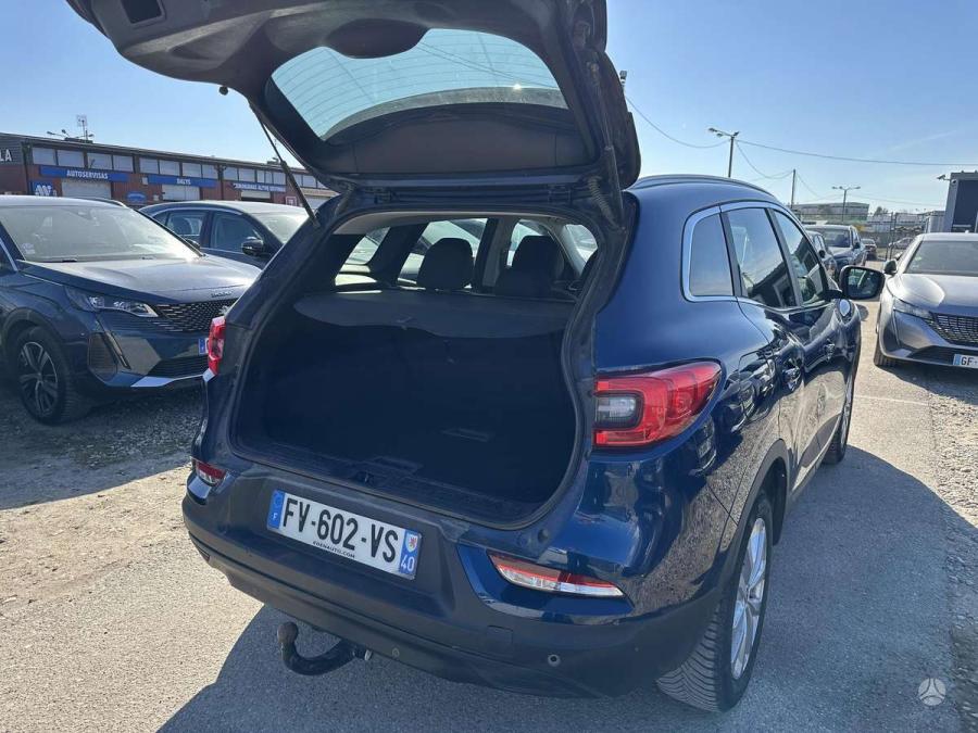 Blue Renault Kadjar 2020 in Vilnius, with an engine capacity of 1.46 L and mileage of 189 thousand km for 11494 €, photo 8 on AUTOMOTO.COM.LV