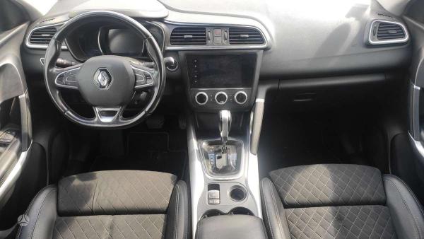 Blue Renault Kadjar 2020 in Taurage, with an engine capacity of 1.46 L and mileage of 299 thousand km for 9700 €, photo 6 on AUTOMOTO.COM.LV