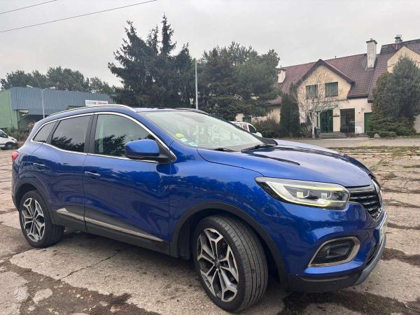 Blue Renault Kadjar 2021 in Kaunas, with an engine capacity of 1.46 L and mileage of 198 thousand km for 13915 €, photo 6 on AUTOMOTO.COM.LV
