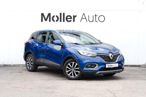 Blue Renault Kadjar 2022 in Riga, with an engine capacity of 1.40 L and mileage of 40 thousand km for 17950 €, photo 2 on AUTOMOTO.COM.LV