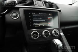 Zils Renault Kadjar 2022 Rīga, ar dzinēja tilpumu 1.40 L un nobraukumu 42 tūkst. km par 17950 €, foto 20 vietnē AUTOMOTO.COM.LV