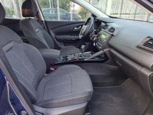Blue Renault Kadjar 2017 in Vilnius, with an engine capacity of 0.00 L and mileage of 174 thousand km for 7300 €, photo 12 on AUTOMOTO.COM.LV
