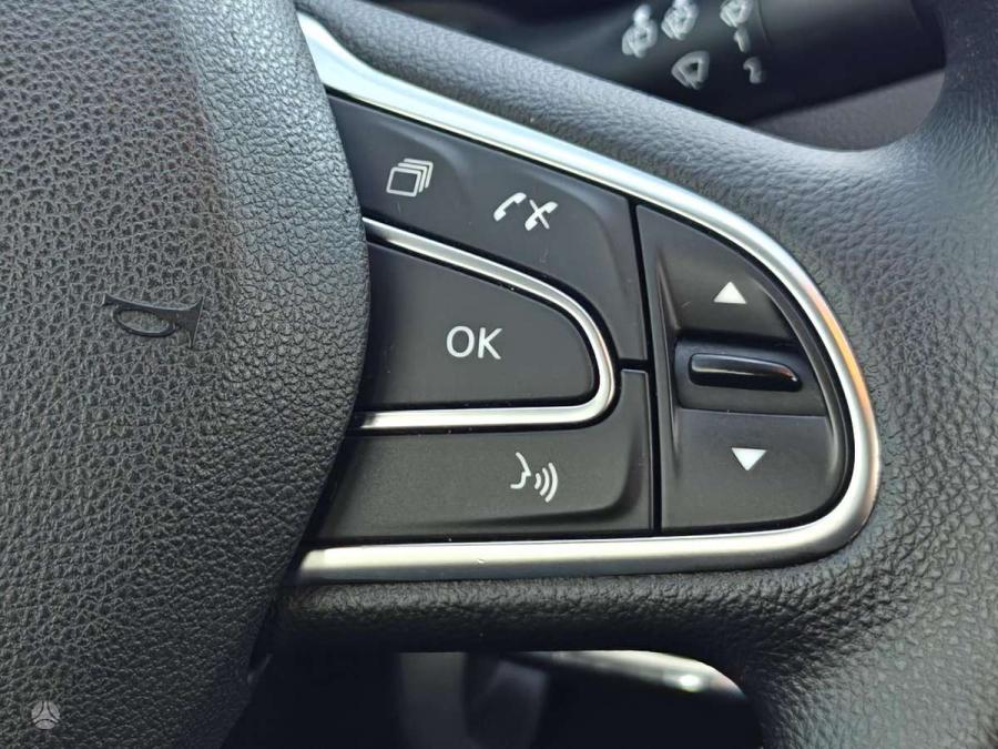 Blue Renault Kadjar 2017 in Vilnius, with an engine capacity of 0.00 L and mileage of 174 thousand km for 7300 €, photo 17 on AUTOMOTO.COM.LV