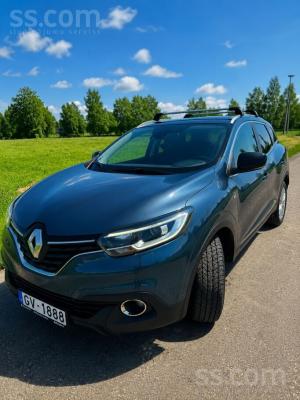 Blue Renault Kadjar 2018 in Talsi, with an engine capacity of 1.60 L and mileage of 125 thousand km for 8500 €, photo  on AUTOMOTO.COM.LV