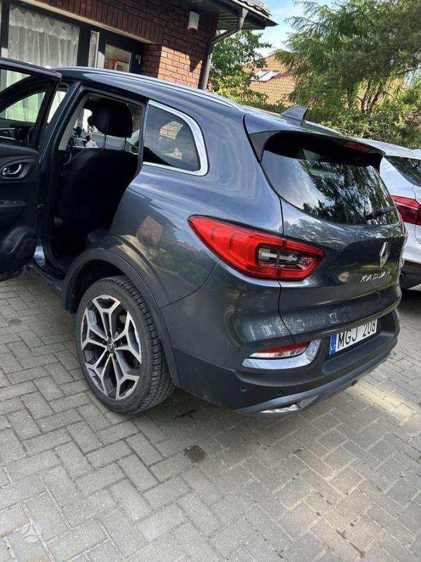 Синий Рено Kadjar 2019 в Ионава, объемом двигателя 1.50 л и пробегом 104 тыс. км за 14000 €, фото 3 на AUTOMOTO.COM.LV
