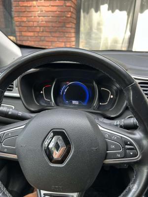 Blue Renault Kadjar 2019 in Jonava, with an engine capacity of 1.50 L and mileage of 104 thousand km for 14000 €, photo 12 on AUTOMOTO.COM.LV
