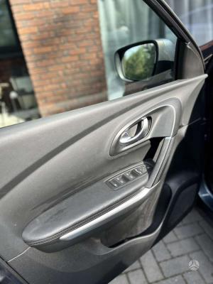 Blue Renault Kadjar 2019 in Jonava, with an engine capacity of 1.50 L and mileage of 104 thousand km for 14000 €, photo 14 on AUTOMOTO.COM.LV