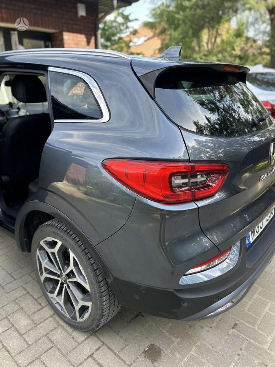 Blue Renault Kadjar 2019 in Jonava, with an engine capacity of 1.50 L and mileage of 104 thousand km for 14000 €, photo 17 on AUTOMOTO.COM.LV