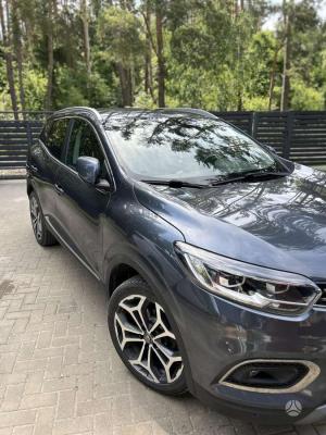 Blue Renault Kadjar 2019 in Jonava, with an engine capacity of 1.50 L and mileage of 104 thousand km for 14000 €, photo 20 on AUTOMOTO.COM.LV