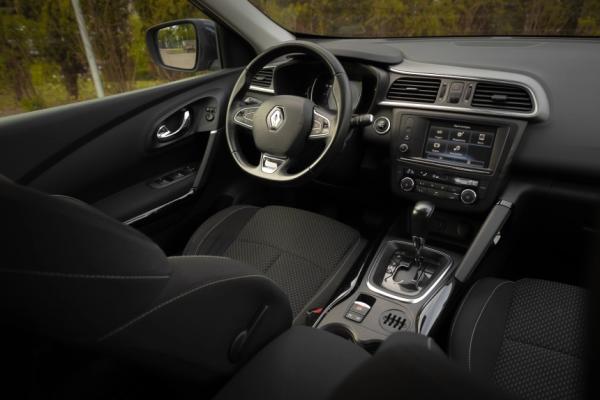 Zils Renault Kadjar 2015 Rīga, ar dzinēja tilpumu 1.50 L un nobraukumu 224 tūkst. km par 11750 €, foto 10 vietnē AUTOMOTO.COM.LV