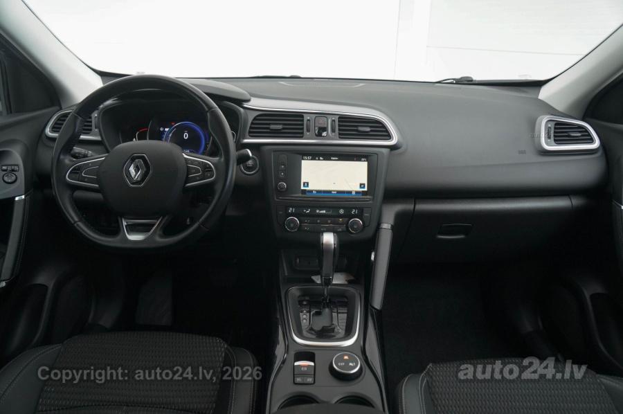 Zils Renault Kadjar 2019 Tallina, ar dzinēja tilpumu 1.20 L un nobraukumu 106 tūkst. km par 12990 €, foto 9 vietnē AUTOMOTO.COM.LV