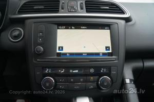 Zils Renault Kadjar 2019 Tallina, ar dzinēja tilpumu 1.20 L un nobraukumu 106 tūkst. km par 12990 €, foto 14 vietnē AUTOMOTO.COM.LV