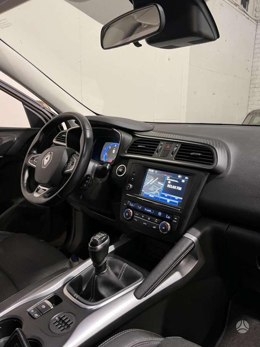 Brūns Renault Kadjar 2015 Klaipėda, ar dzinēja tilpumu 1.46 L un nobraukumu 279 tūkst. km par 7999 €, foto 28 vietnē AUTOMOTO.COM.LV