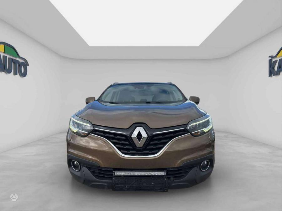 Brown Renault Kadjar 2015 in Kaunas, with an engine capacity of 1.20 L and mileage of 222 thousand km for 7990 €, photo 3 on AUTOMOTO.COM.LV