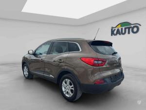 Brown Renault Kadjar 2015 in Kaunas, with an engine capacity of 1.20 L and mileage of 222 thousand km for 7990 €, photo 5 on AUTOMOTO.COM.LV