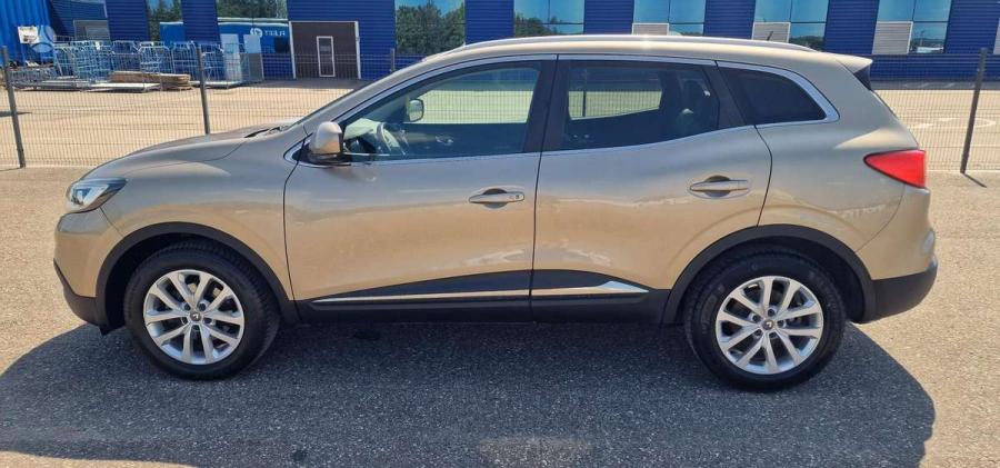 Brown Renault Kadjar 2016 in Kaunas, with an engine capacity of 1.46 L and mileage of 135 thousand km for 8450 €, photo 6 on AUTOMOTO.COM.LV