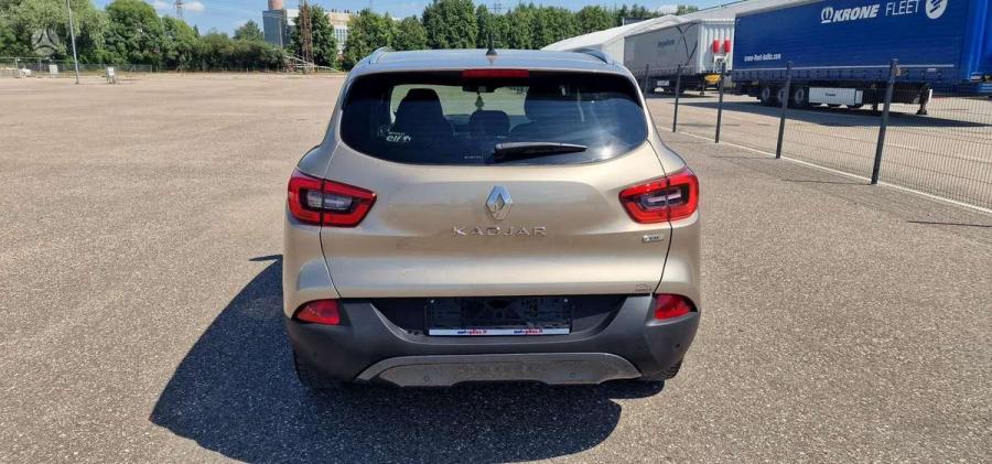 Brown Renault Kadjar 2016 in Kaunas, with an engine capacity of 1.46 L and mileage of 135 thousand km for 8450 €, photo 7 on AUTOMOTO.COM.LV