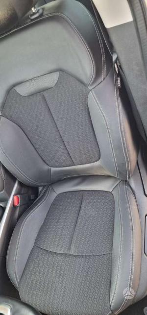 Brown Renault Kadjar 2016 in Kaunas, with an engine capacity of 1.46 L and mileage of 135 thousand km for 8450 €, photo 12 on AUTOMOTO.COM.LV