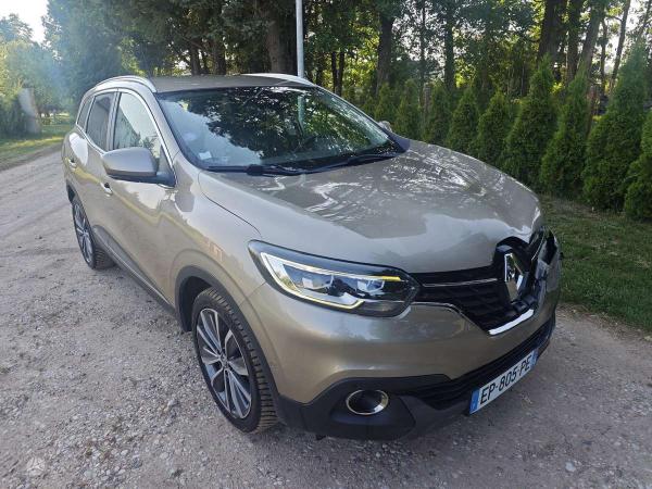 Brown Renault Kadjar 2017 in Telschi, with an engine capacity of 1.20 L and mileage of 82 thousand km for 5700 €, photo 2 on AUTOMOTO.COM.LV