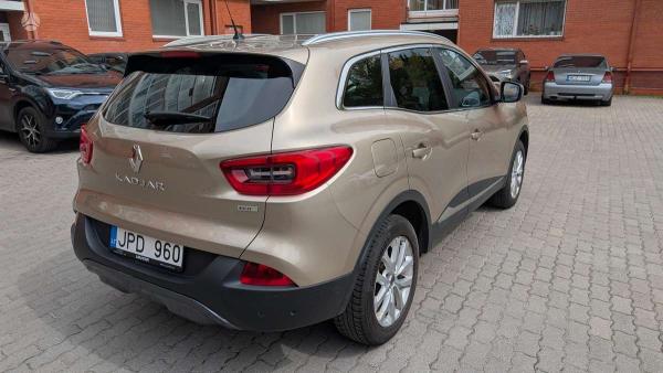 Brown Renault Kadjar 2017 in Vilnius, with an engine capacity of 1.46 L and mileage of 243 thousand km for 7400 €, photo 4 on AUTOMOTO.COM.LV
