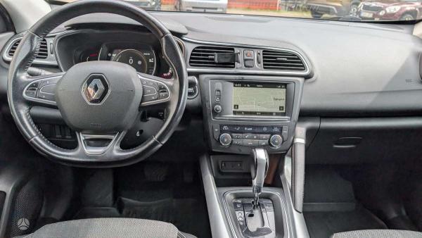 Brown Renault Kadjar 2017 in Vilnius, with an engine capacity of 1.46 L and mileage of 243 thousand km for 7400 €, photo 9 on AUTOMOTO.COM.LV