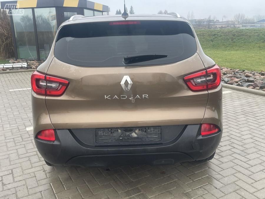 Brūns Renault Kadjar 2018 Tauragė, ar dzinēja tilpumu 1.20 L un nobraukumu 208 tūkst. km par 7999 €, foto 5 vietnē AUTOMOTO.COM.LV