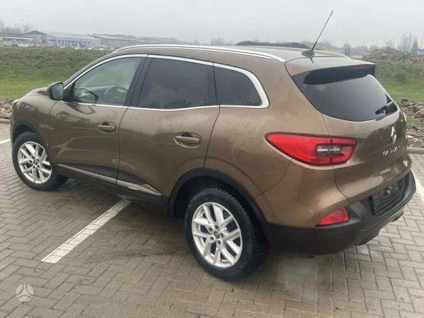Brūns Renault Kadjar 2018 Tauragė, ar dzinēja tilpumu 1.20 L un nobraukumu 208 tūkst. km par 7999 €, foto 6 vietnē AUTOMOTO.COM.LV
